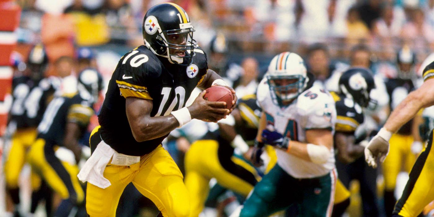 The 14 Best Running Quarterbacks In NFL History