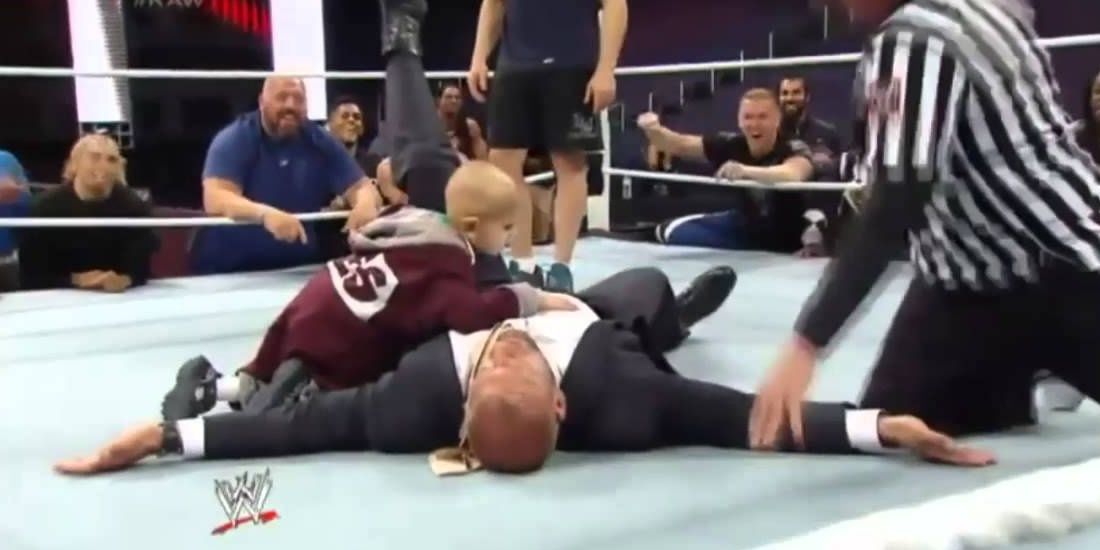 10 Heartwarming Times Wrestlers Broke Character