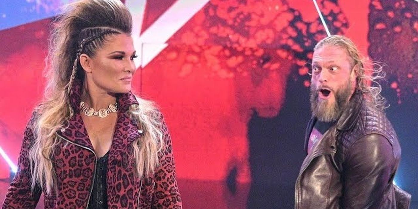 9 Wrestling Couples Where Both Partners Were Absolutely Jacked