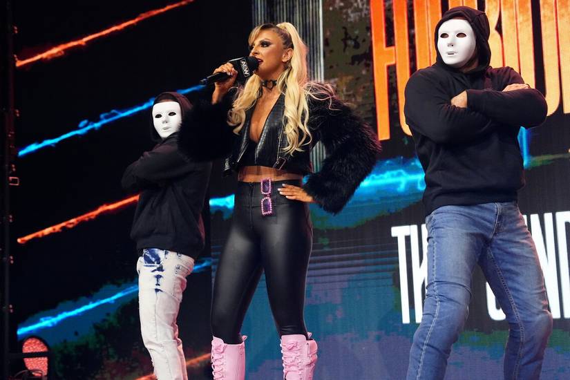 10 Things AEW Fans Should Know About Harley Cameron