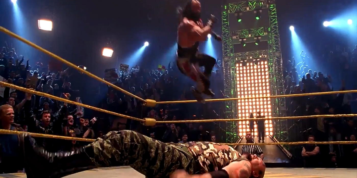 5 Wrestlers With Iconic Finishers (& 5 Wrestlers Who Did Them Better)