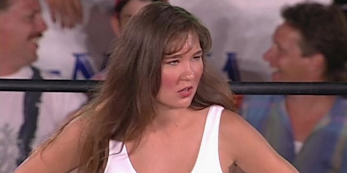 10 Things Fans Should Know About WCW's Female Wrestlers