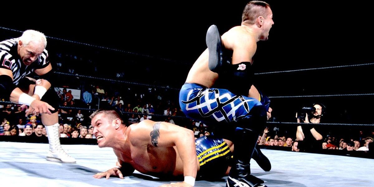 First 10 WWE Wrestlers To Defeat Randy Orton (In Chronological Order)