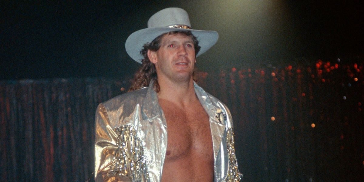 The First 10 WWE Wrestlers To Defeat Triple H (In Chronological Order)