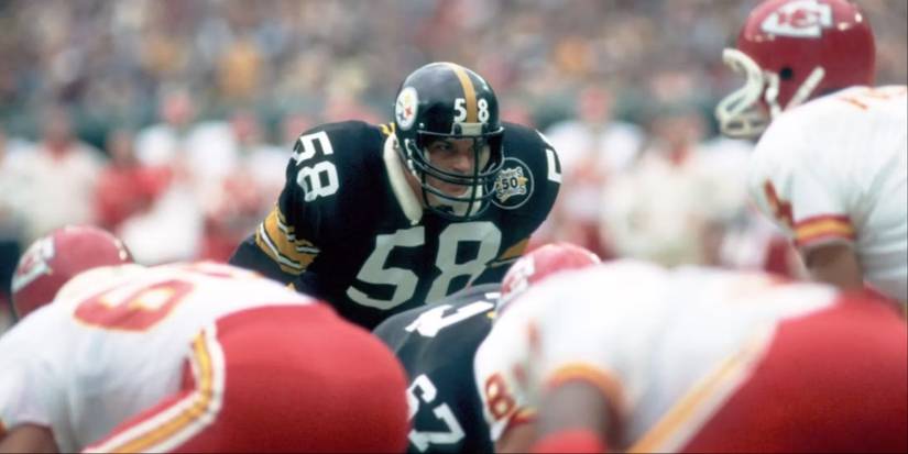 The 13 Scariest NFL Players Of All Time