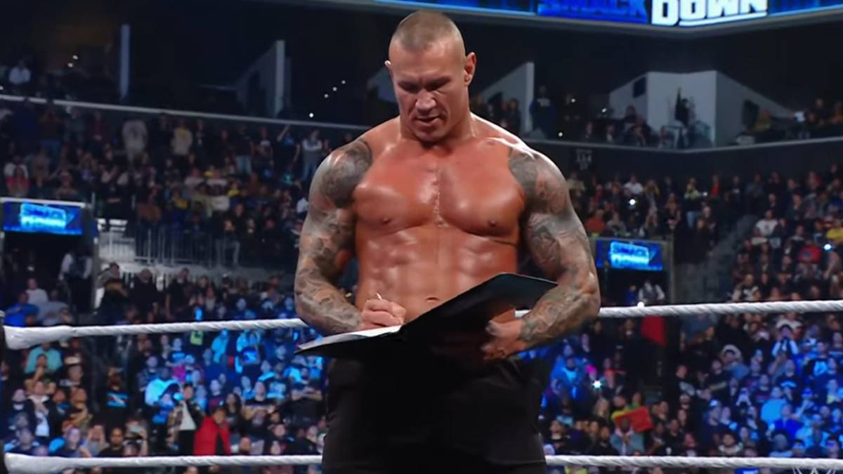 Randy Orton Officially Signs With SmackDown