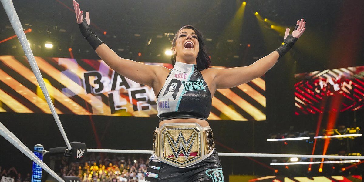 WWE's Best Women's Wrestlers, Ranked By Bret Hart's Ranking System