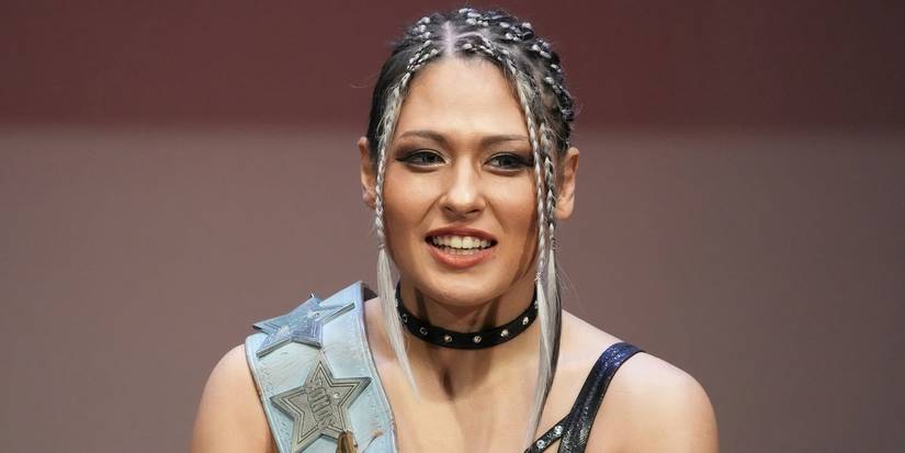 WWE's Giulia's Age, Height, Relationship Status & More