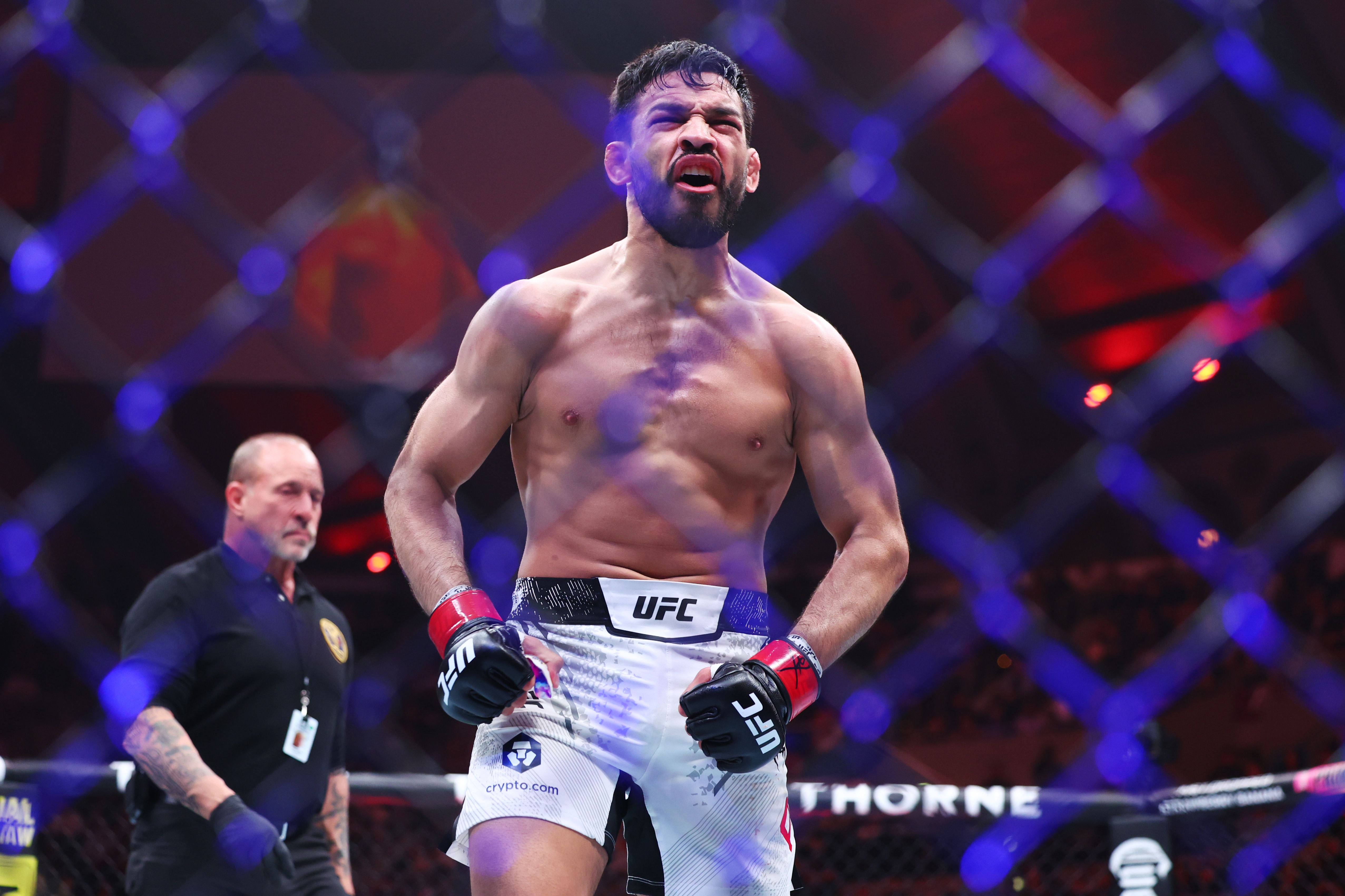 10 UFC Fighters With The Best Takedown Defense, According To Stats