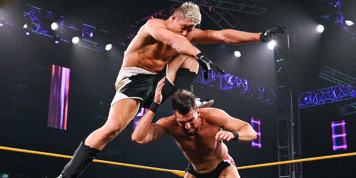 Awesome Moves We Wish These Wrestlers Would Bring Back