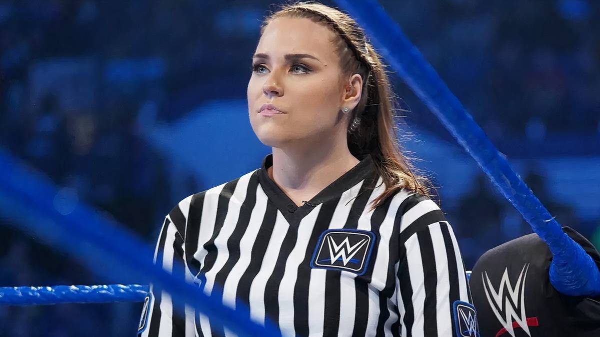 WWE Referee Jessika Carr Reportedly Wrestling As 'Kalyx'