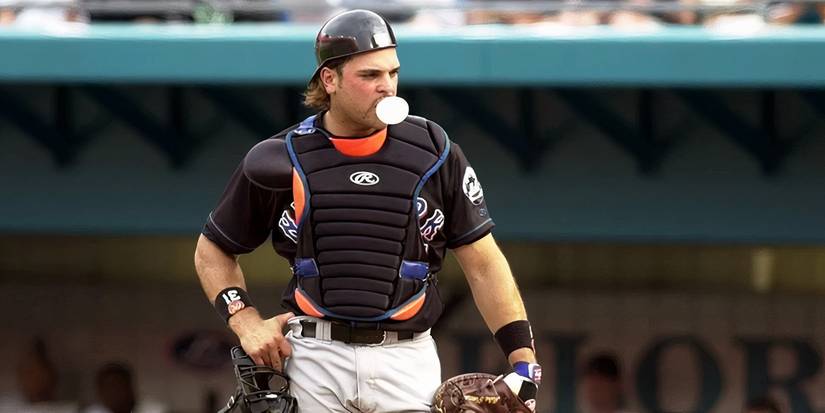 1990s MLB Icons: The Top 10 Players That Shaped an Era