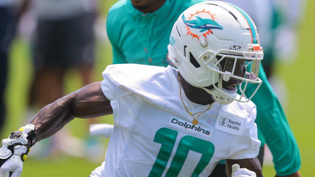 Ranking NFL Players by HOF Probability