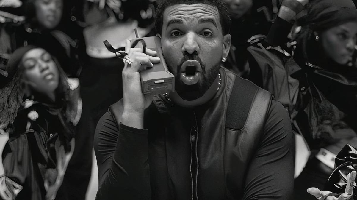 Drake Tells Jake Paul to ‘Lock In’ After Dropping $200K Bet on Anthony ...