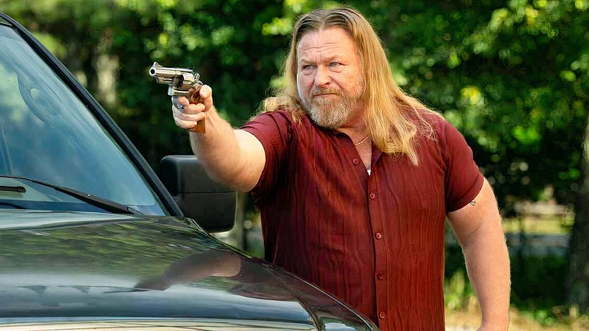 Mike "Cash Flo" Walden On Tulsa King, Working With Sylvester Stallone ...