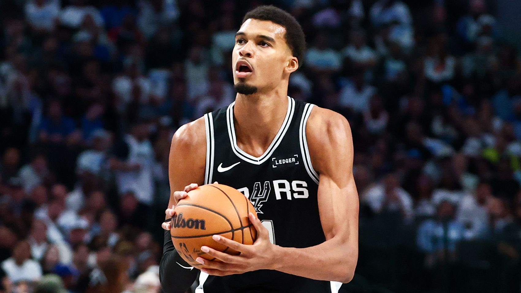 UFC Scoring System: How Are UFC Fights Scored?