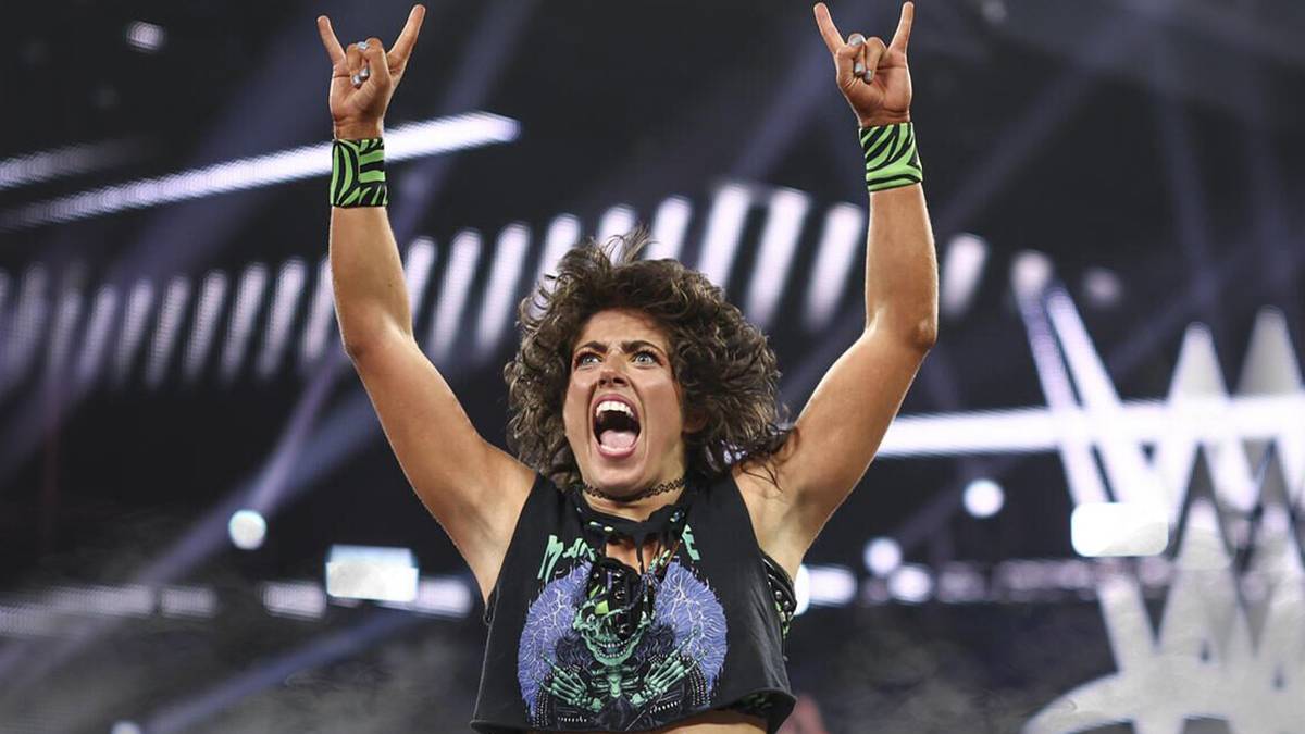 The Wild Backstory of WWE's New Breakout Star, Lizzy Rain